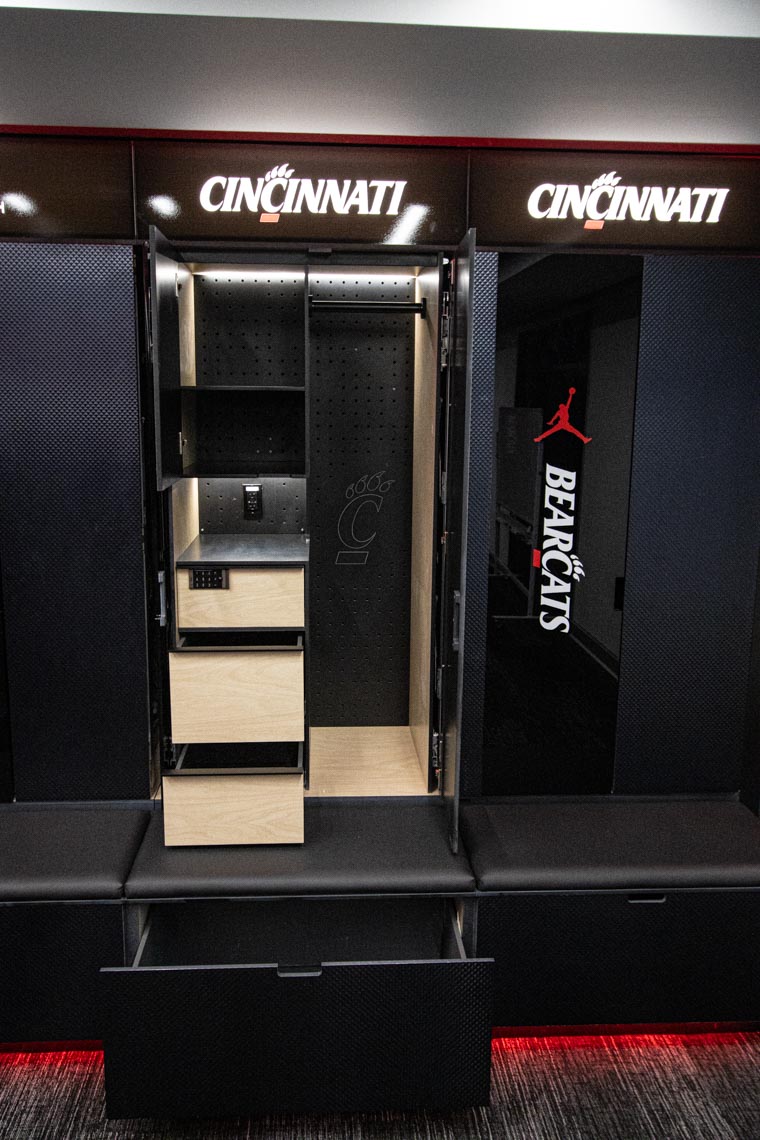 Cincinnati Bearcats Women's Basketball Lockers | SHIELD Lockers